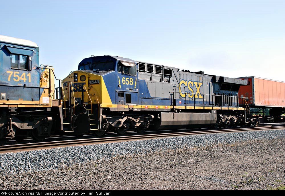 CSX 658